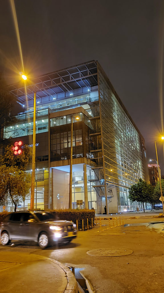 Compensar – Ferroiluminaciones